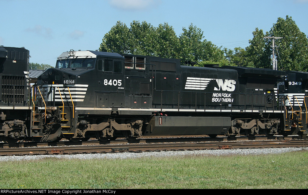 NS 8405